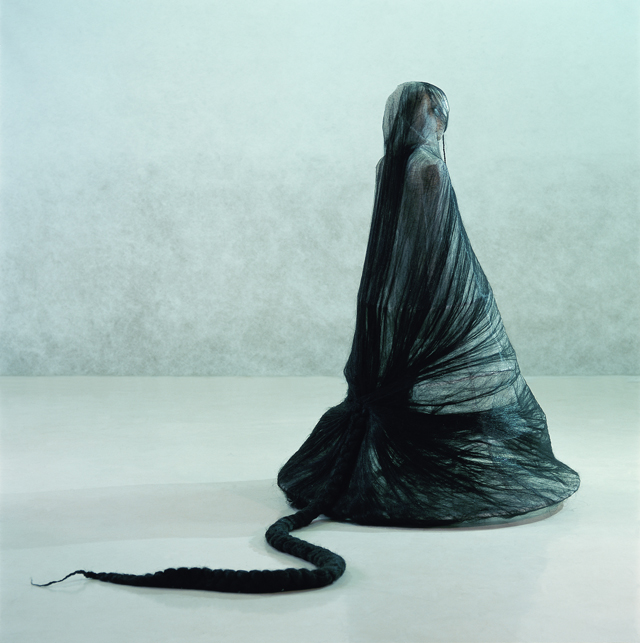 Can Lin Tianmiao Break Free of Gender?