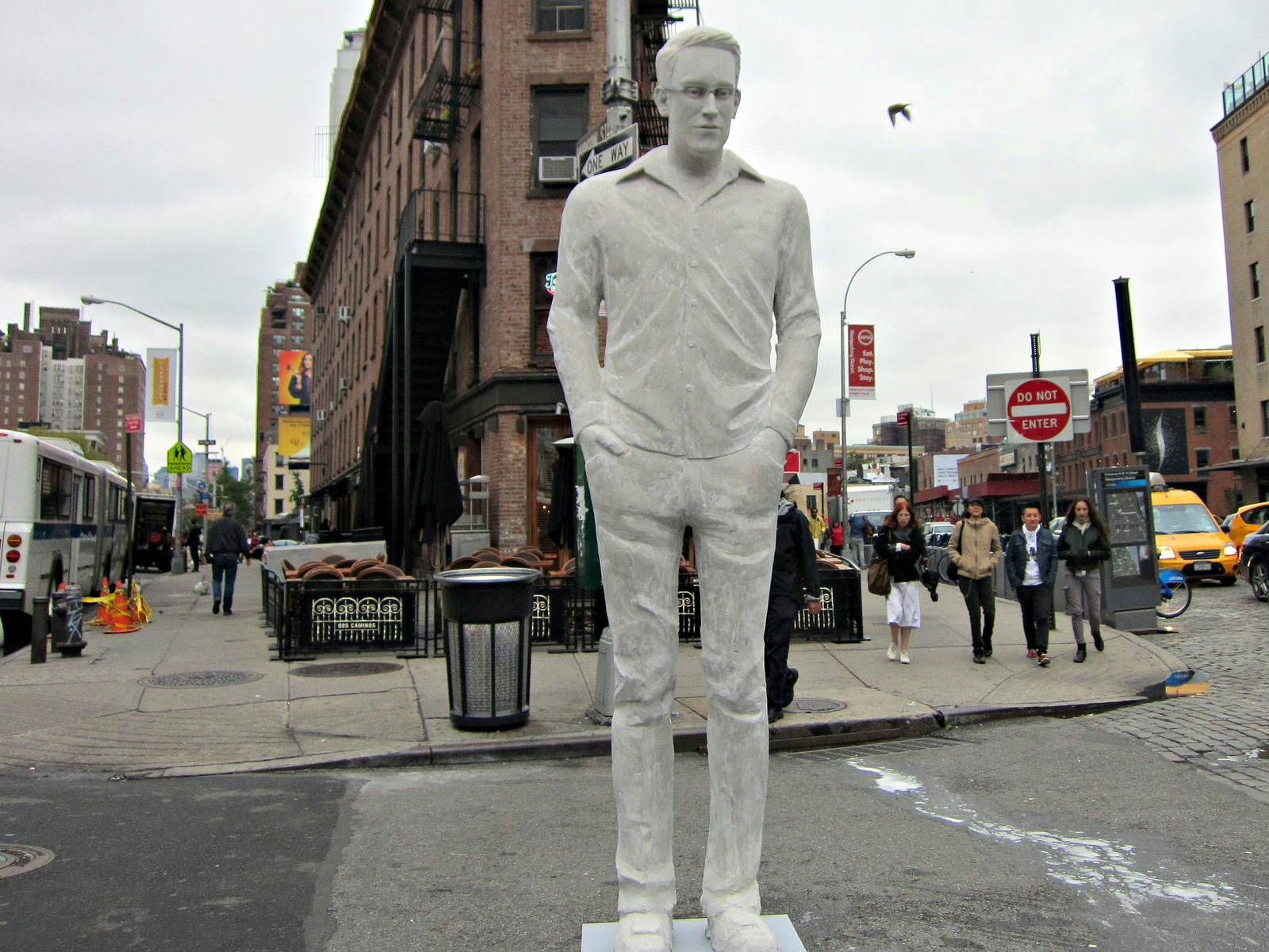 An Edward Snowden Statue, Slow Dancing with Strangers, and More Art in ...