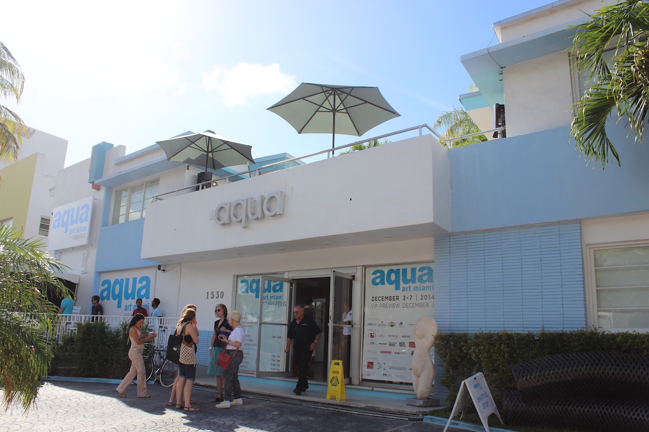 A Casual Approach at Aqua Art Miami