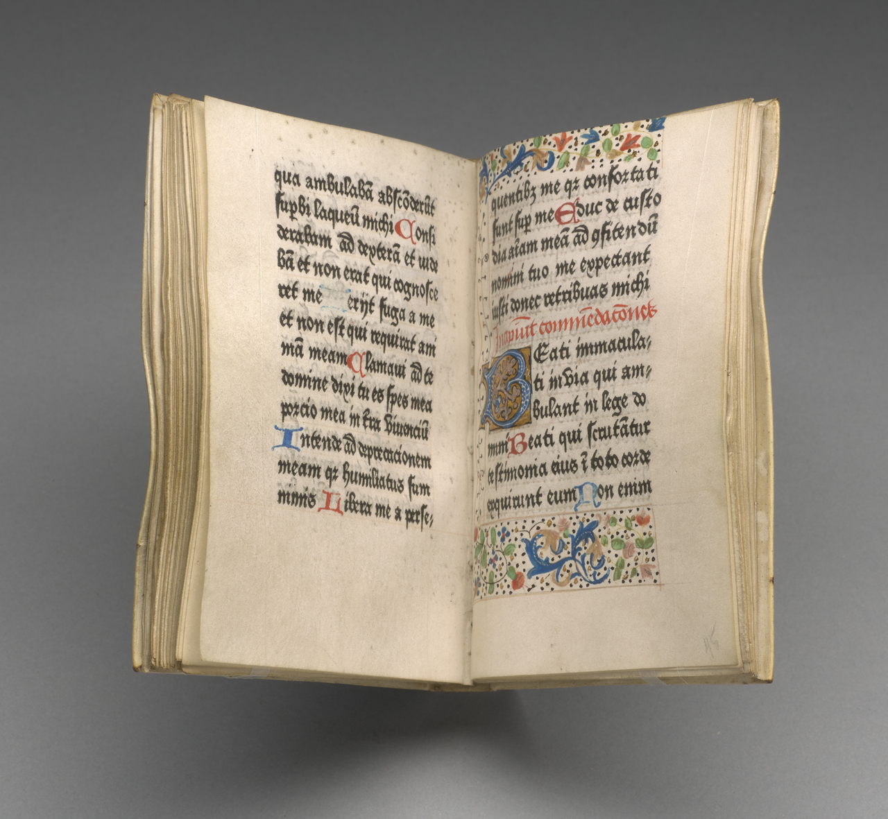 How the First Illustrated English Book Described the Universe