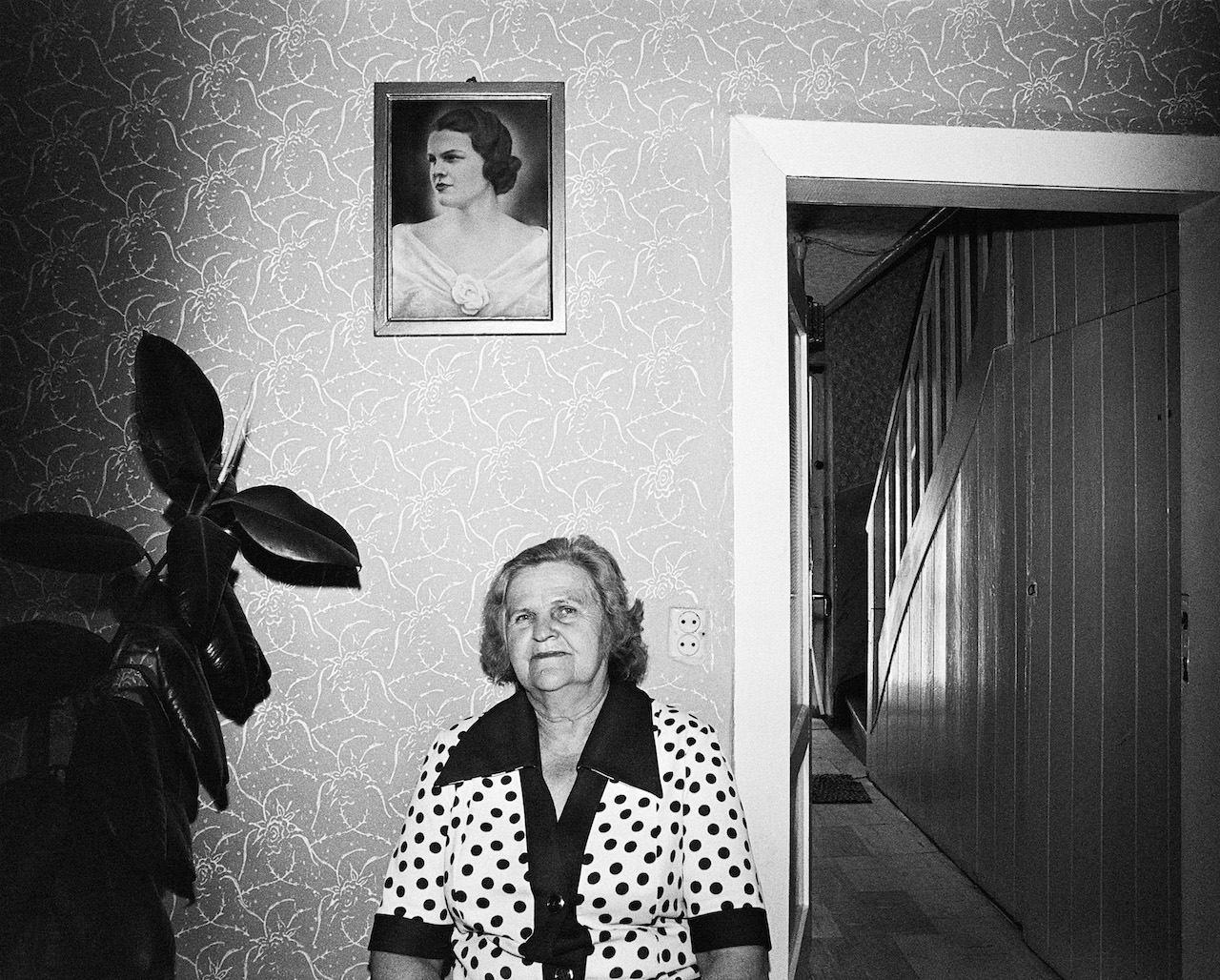 An Artist's Mission to Photograph Every House in Poland in the 1980s