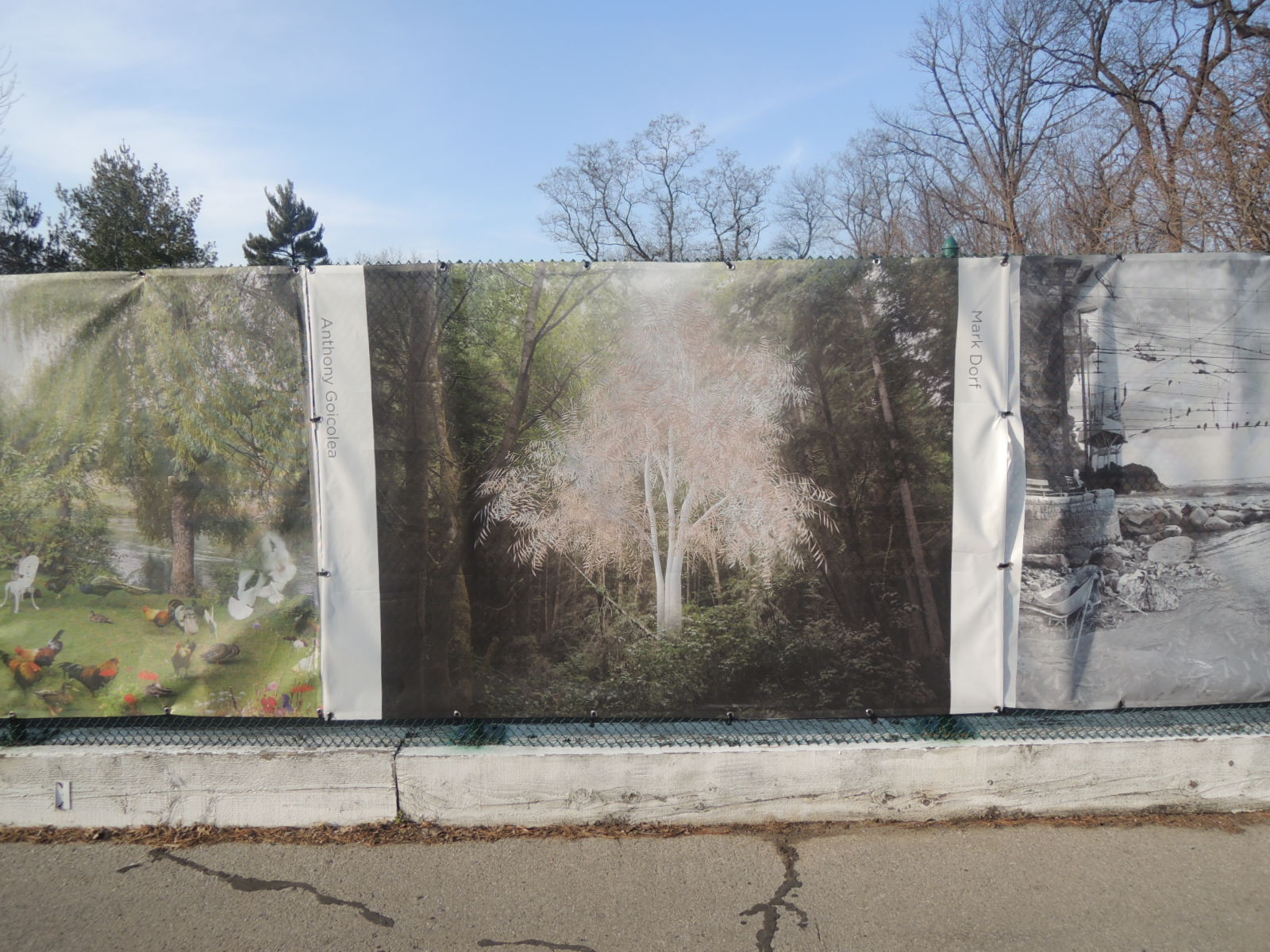 Seeing Digitally Manipulated Landscapes Out in the “Wild"