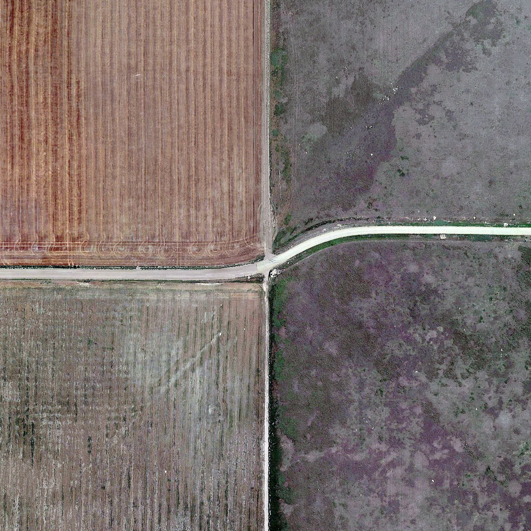 Aerial Views of Where America’s Grid Bends to the Curvature of the Earth