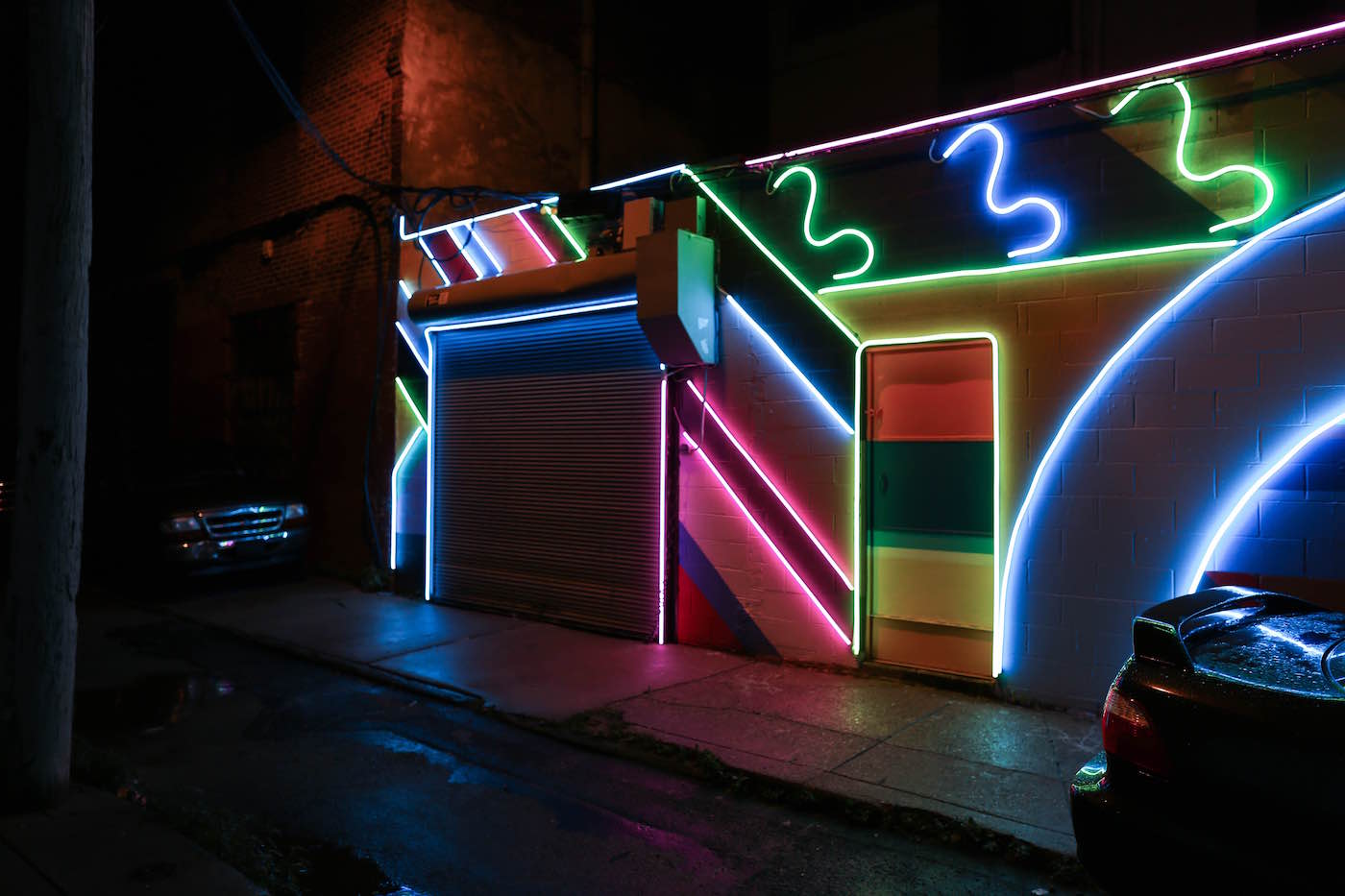 LED Street Art Lights Up a Dark, Dodgy Alley in Philadelphia
