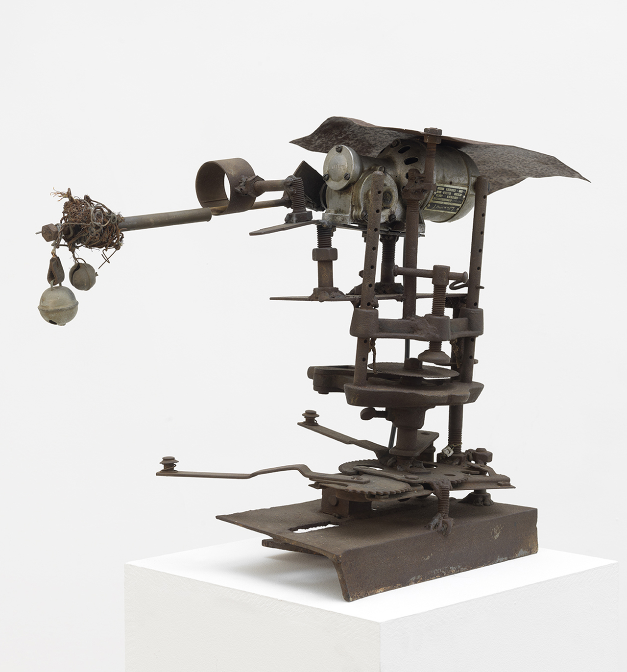 Jean Tinguely's Clanging, Banging Machine Sculptures