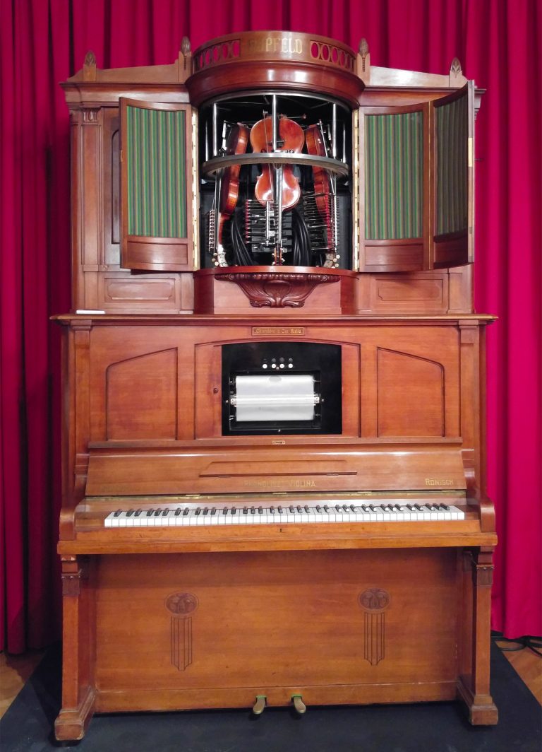 Crank That! A Dutch Museum Devoted to Musical Clocks and Self-Playing ...