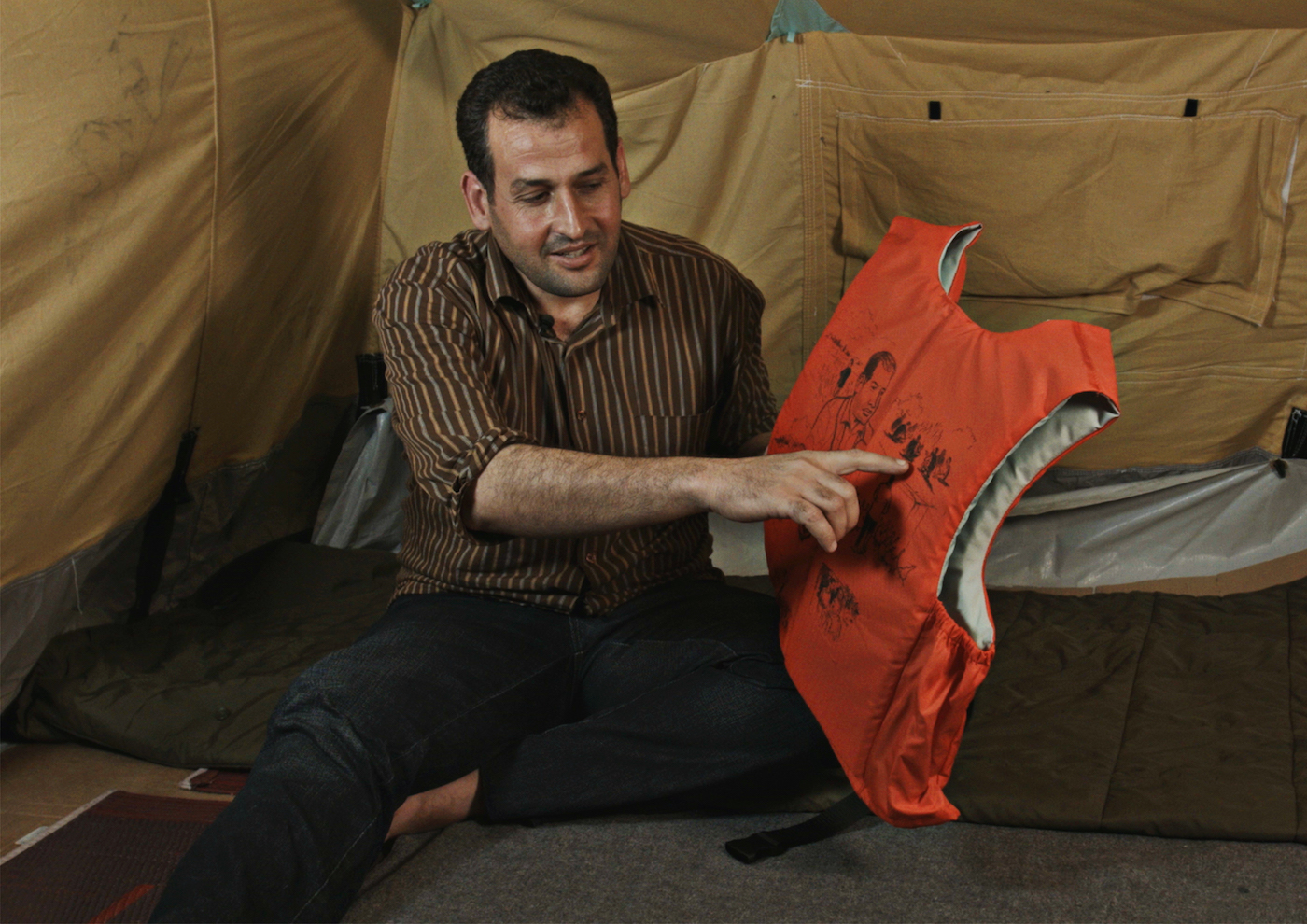 Drawing Refugees' Stories on Life Jackets