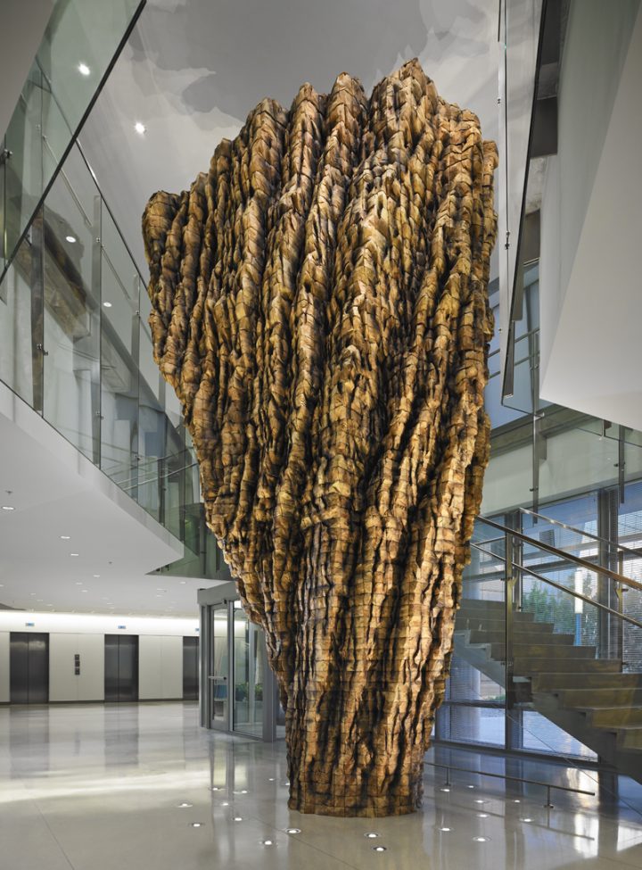 Did an Ursula von Rydingsvard Sculpture Really Make 17 FBI Agents Sick?