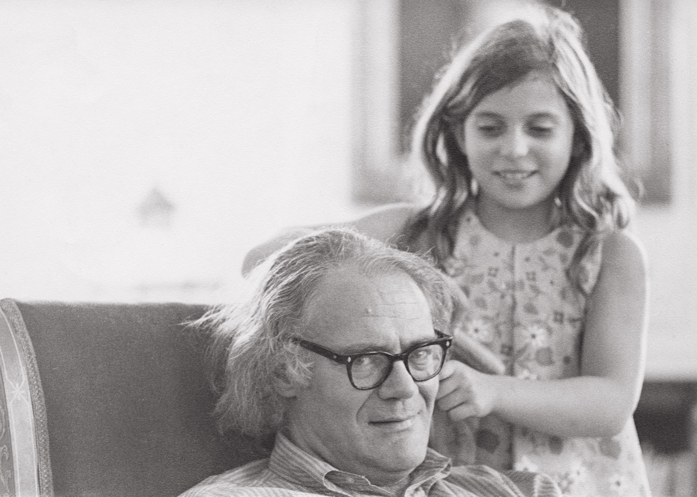 A New Account of Robert Lowell’s Mania Risks Glorifying It