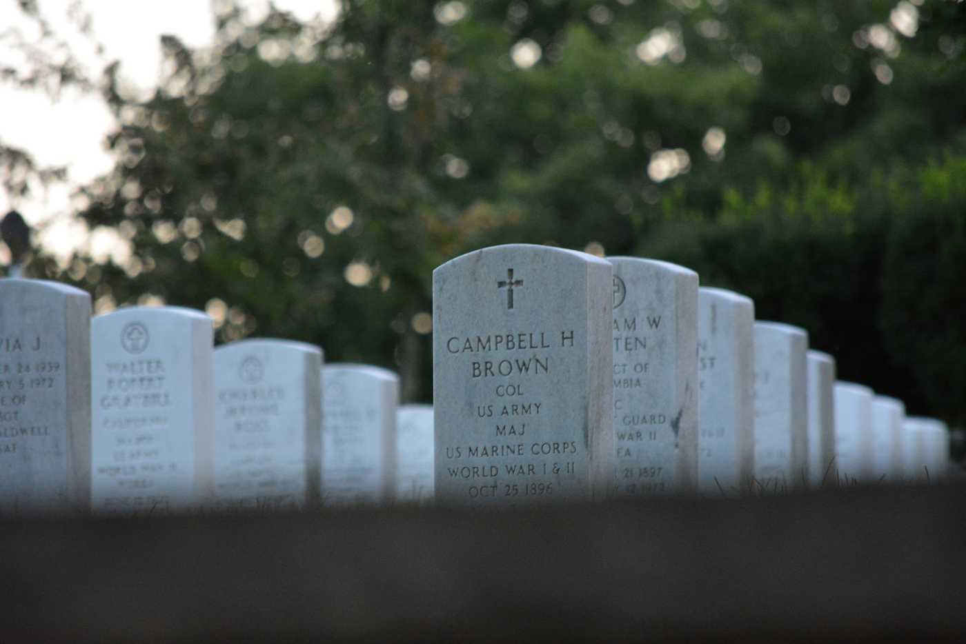 The 65 Symbols on US Military Tombstones