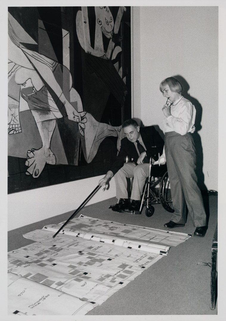 Explore "Guernica" with a Sprawling Visual Timeline