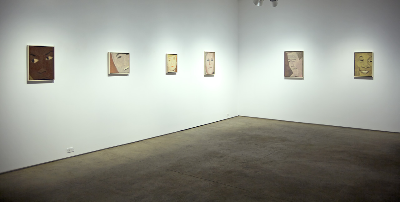 Hauntingly Anonymous Portraits by Victor Pesce