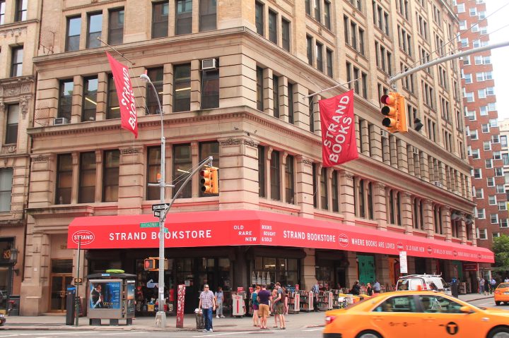 Strand Bookstore Fights to Keep Its Building Off New York City's ...
