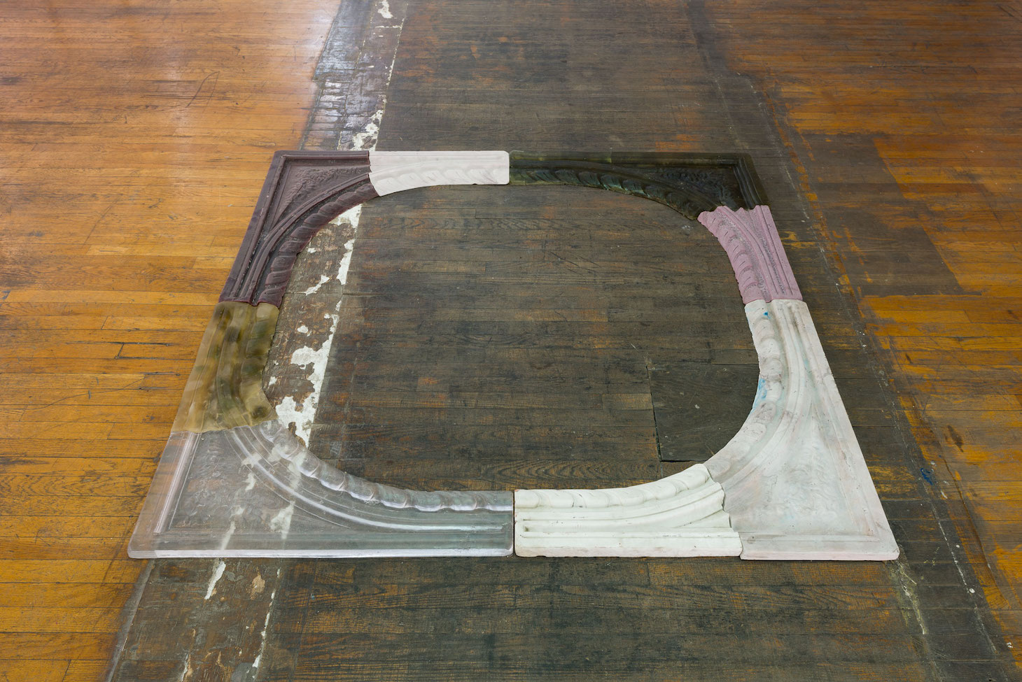 Fragmented Sculptures Evoke the Gaps of Memory