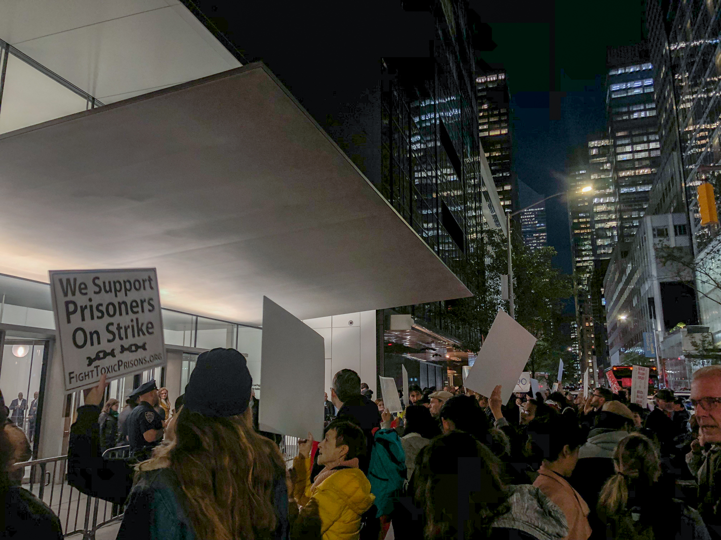 Activists Crash Private Party at the Museum of Modern Art to Demand ...