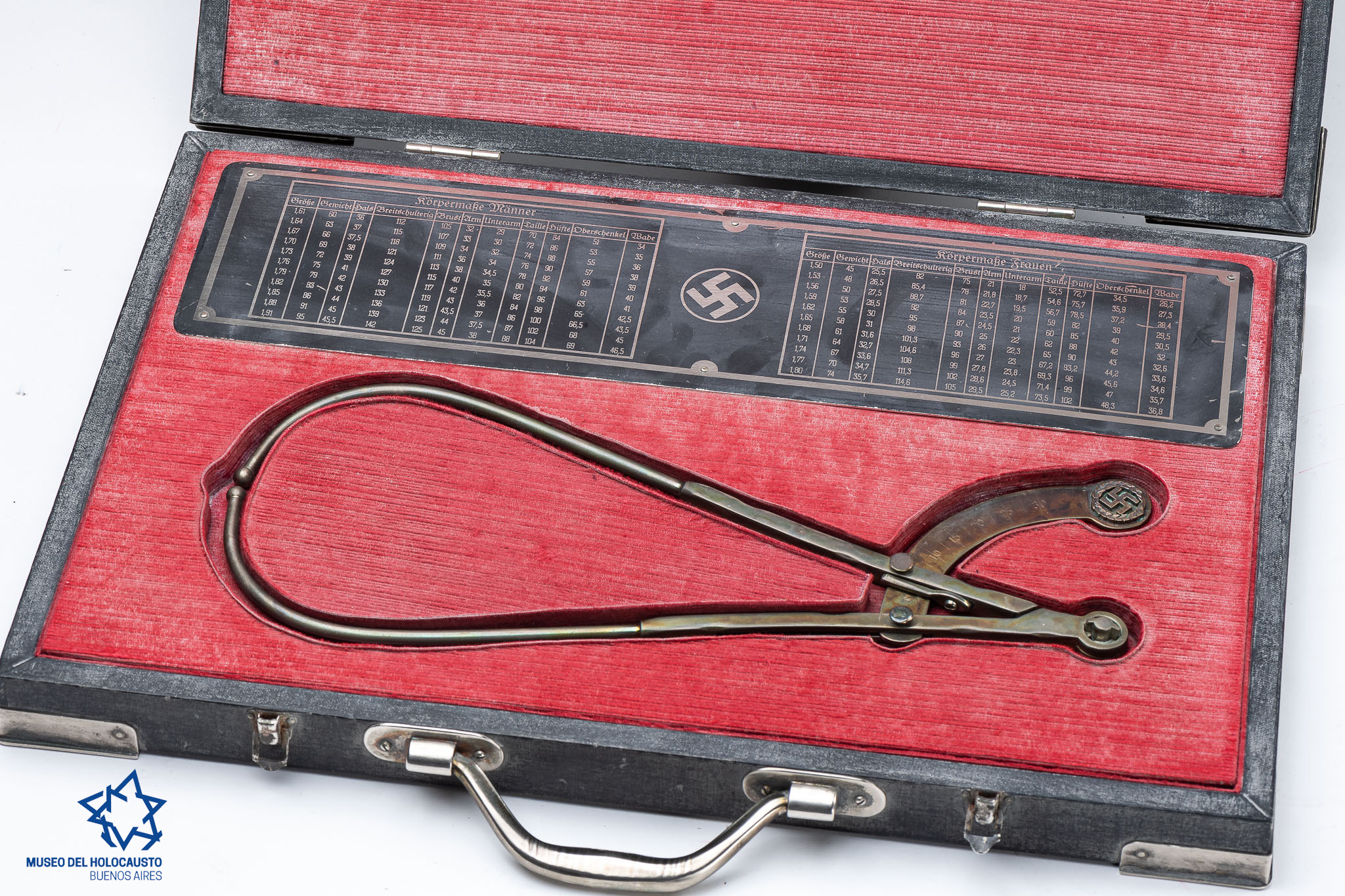Nazi Memorabilia Slated for Exhibition Are Mostly Modern Forgeries ...
