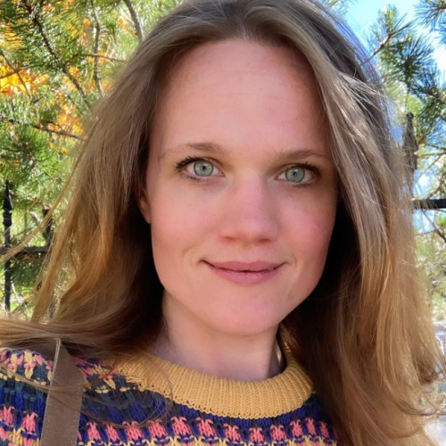 Emily Collins – Hyperallergic