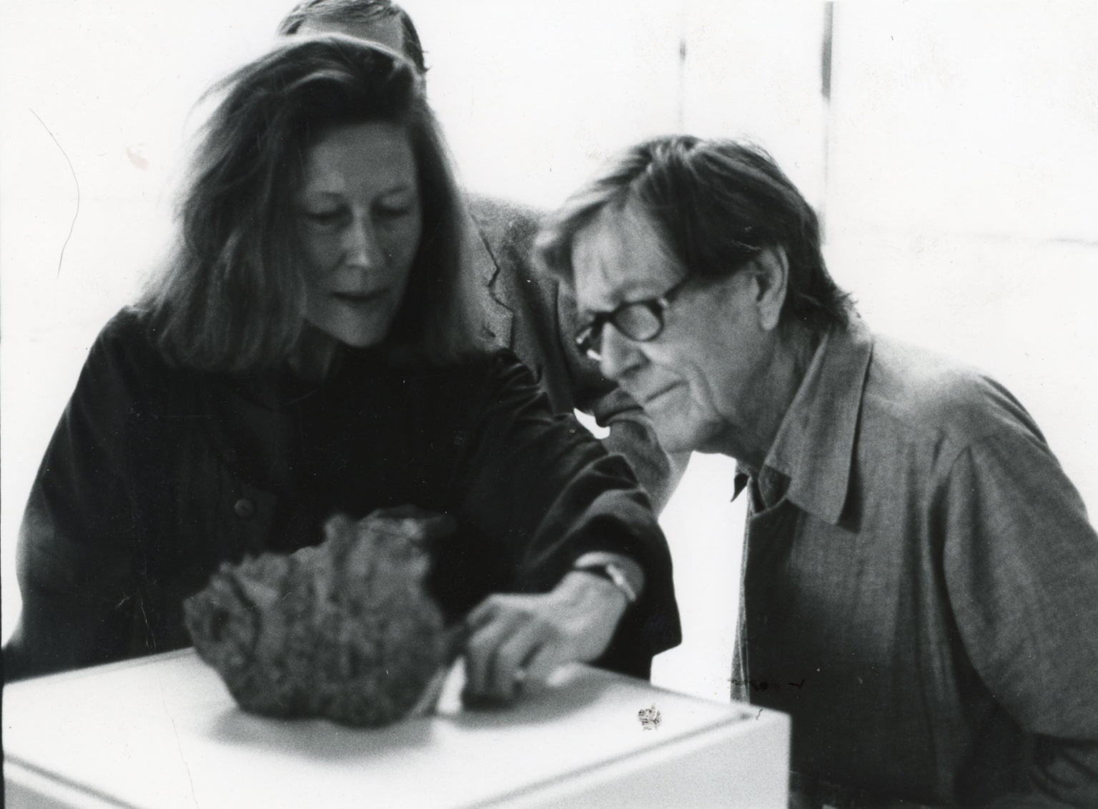 Trailblazing Gallerist Margarete Roeder Dies at 84